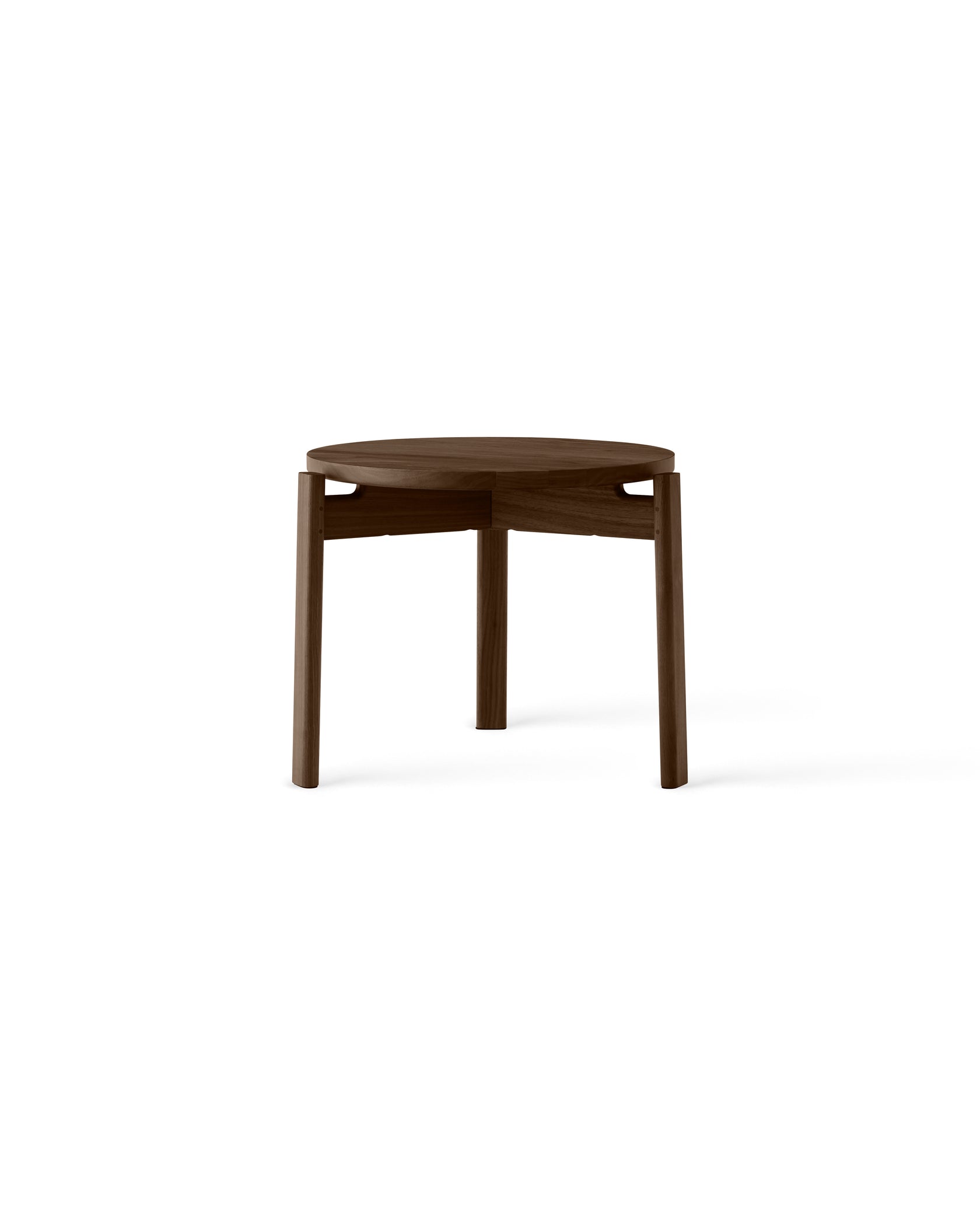 Passage Lounge Table | Round lounge table by Krøyer-Sætter-Lassen