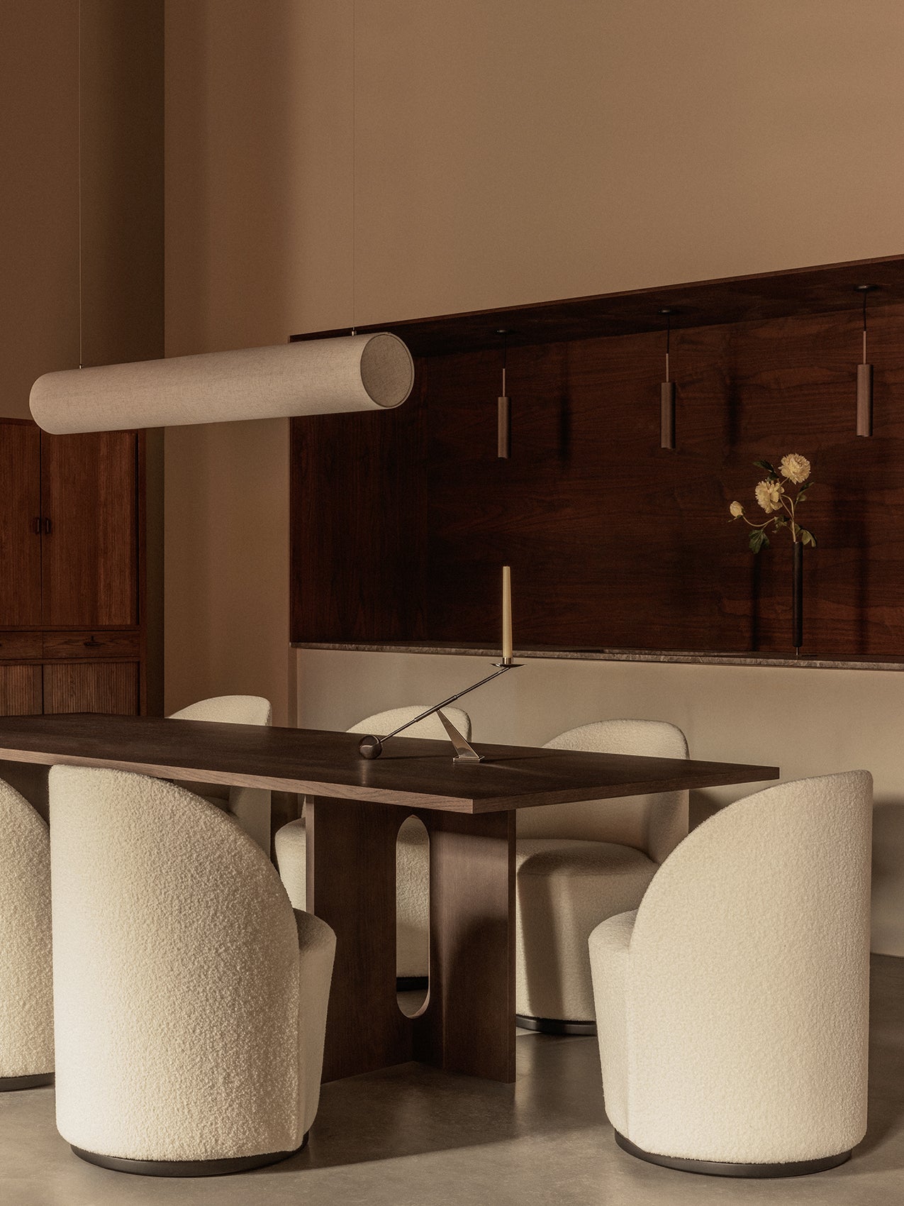 Hashira Linear Pendant Lamp | Elegant pendant by Norm Architects