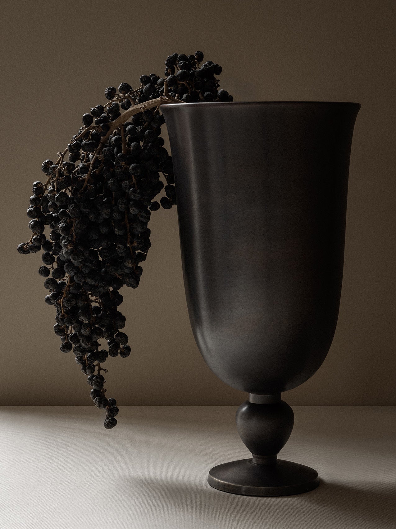 Pavot Vase | Designed by Colin King for Audo