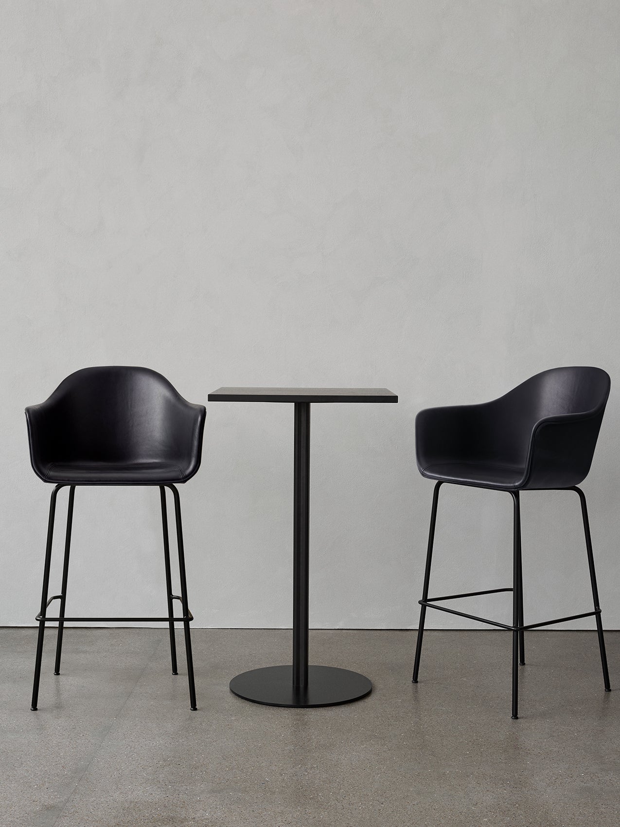 Harbour Column Bar Table | Audo Furniture & Decor