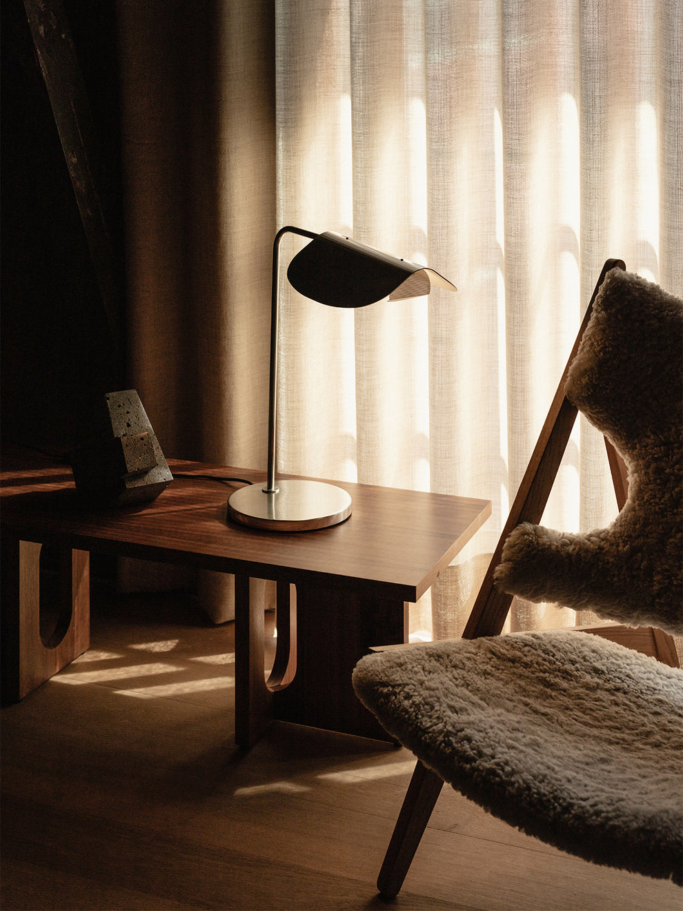 Wing Table Lamp | Designed by Kenneth Bergenblad